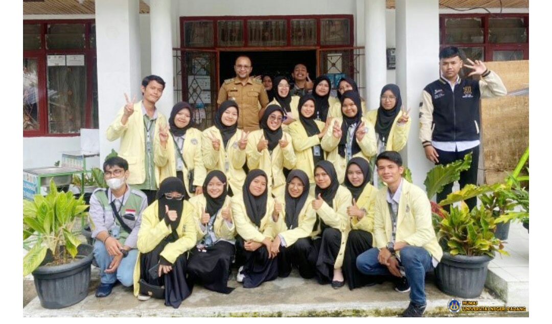 Mahasiswa Biologi UNP Kembangkan Inovasi Toga Berbasis Barcode - Iwo Sumbar