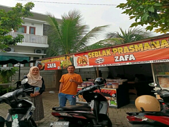 Seblak Prasmanan: Cara Baru Menyajikan Seblak dengan Menciptakan Cita ...