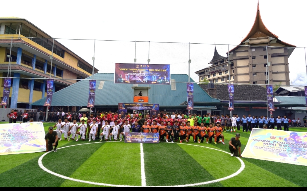 Turnamen Mini Soccer Piala Panglima TNI 2025 Resmi Bergulir di Padang ...